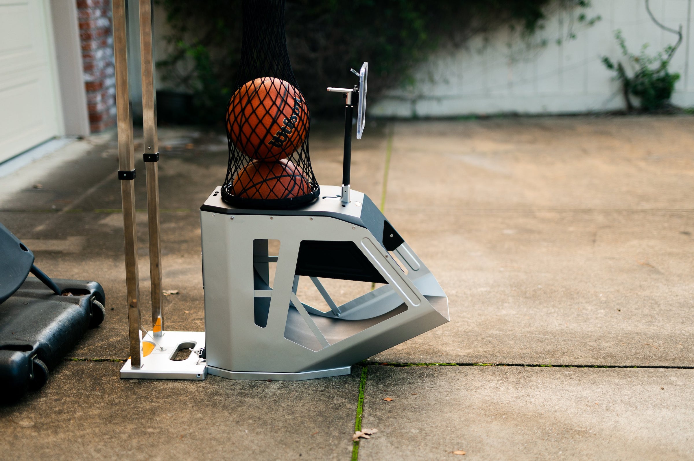 Hoopfit: The Most Advanced Home Basketball Shooting Machine Ever
